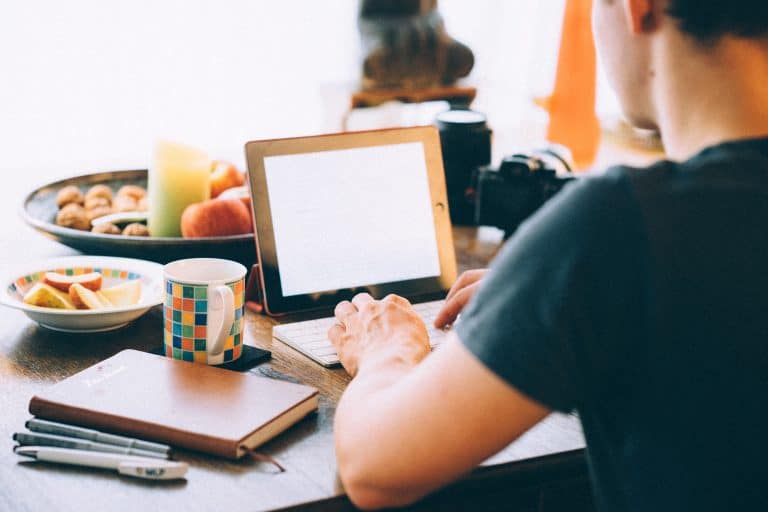 How a Blog Could Benefit a Student - The Scholarship System