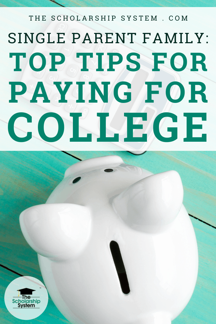 Paying for College as a Single Parent: Top Tips - The Scholarship System